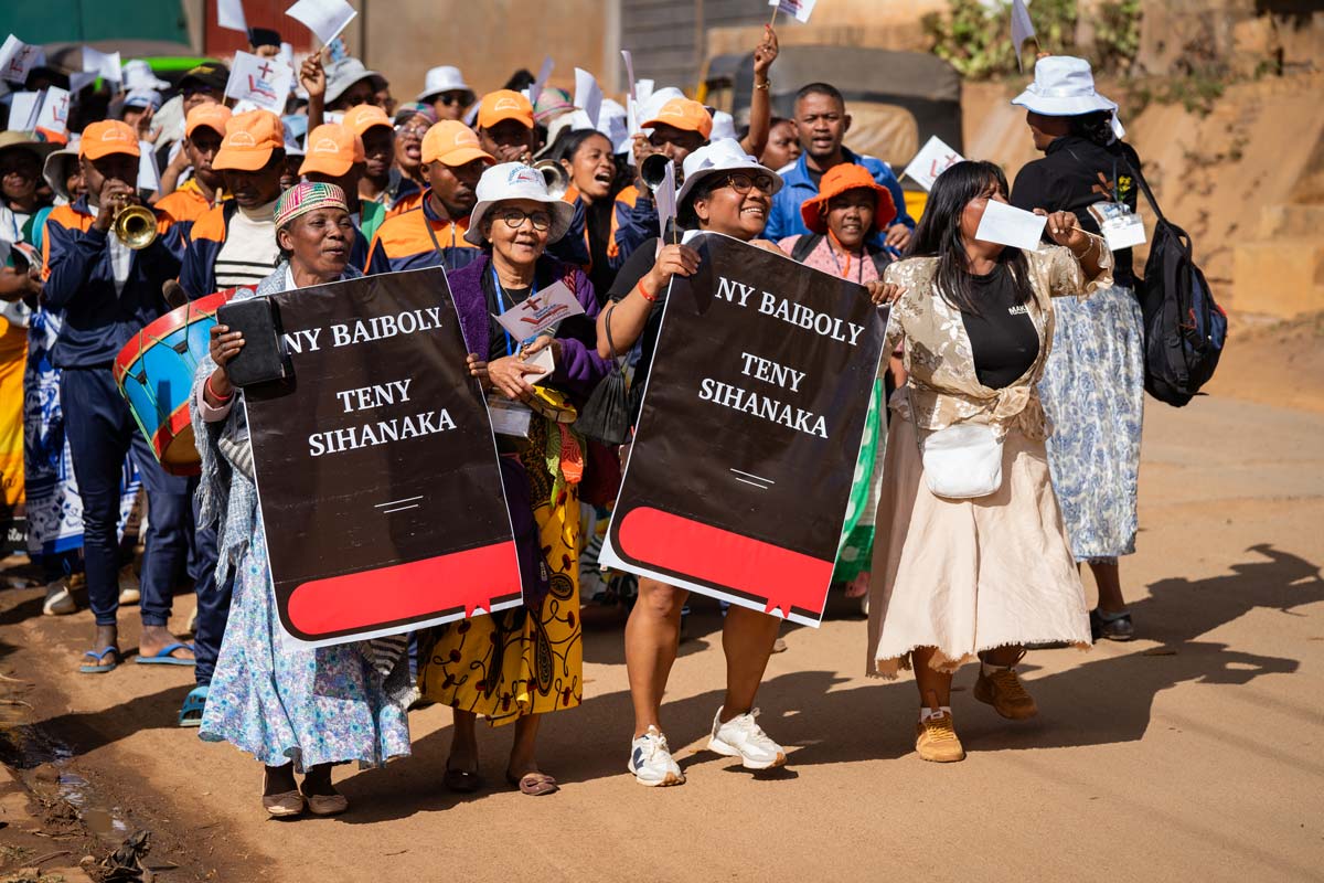 The Sihanaka of Madagascar: God Speaks in Our Language - Wycliffe Bible ...