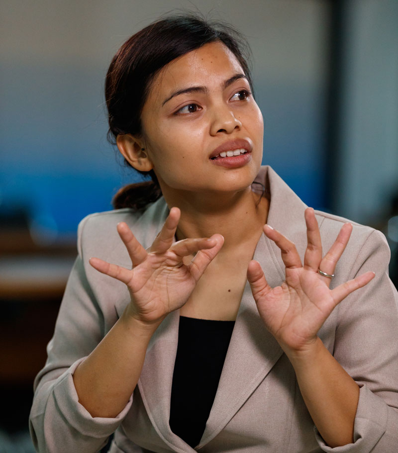 The Beauty of Sign Language Bible Translation - Wycliffe Bible ...