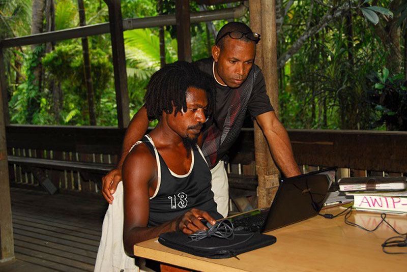 Translation and Technology - Wycliffe Bible Translators USA Homepage