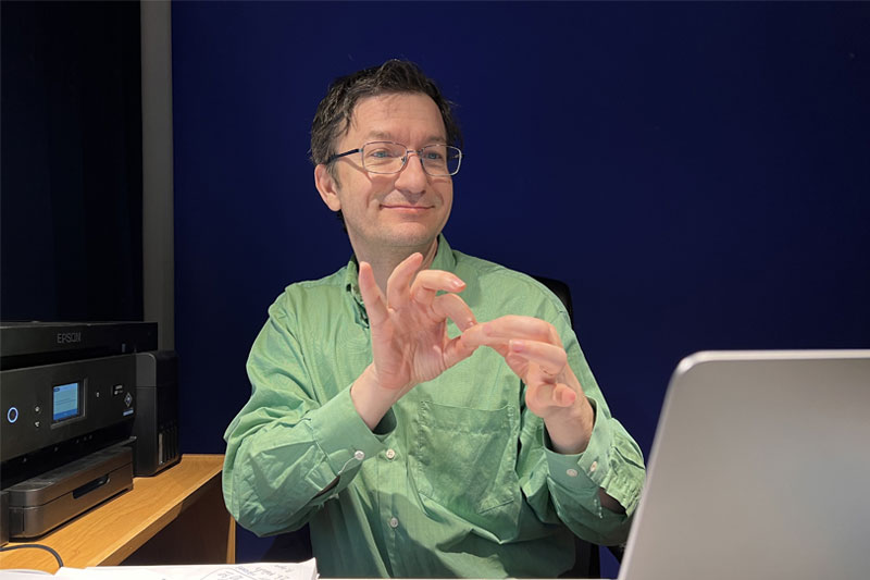 Praying for Estonia and Estonian Sign Language - Wycliffe Bible ...